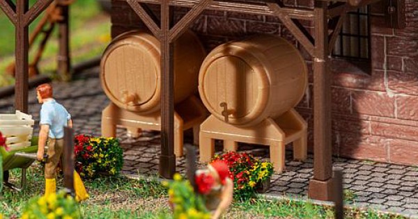Model railway brewery Wooden casks OO