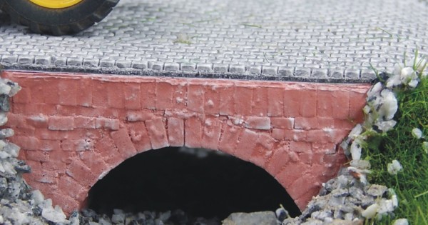 Culvert Red brick OO