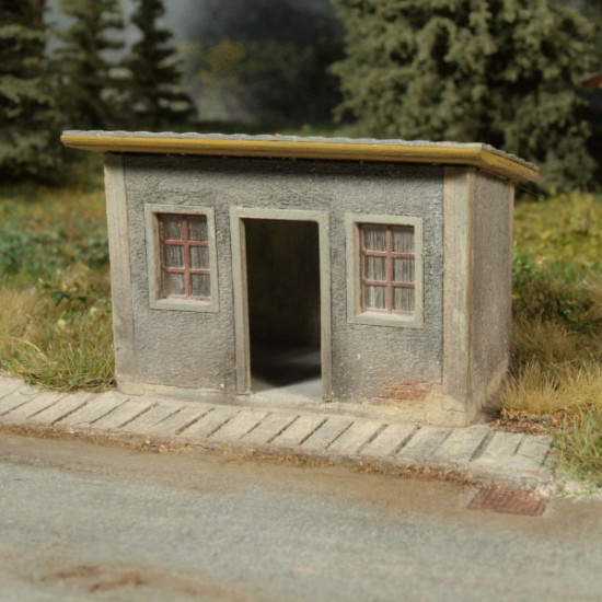 Bus Shelter brick built N gauge