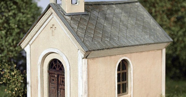 Small model Chapel in OO