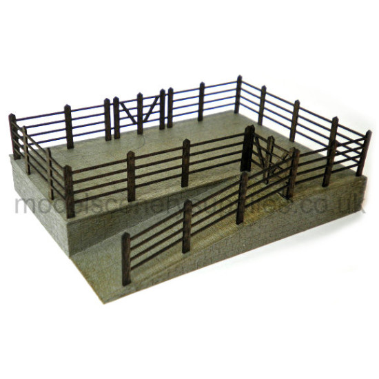 Model railway Cattle Dock OO