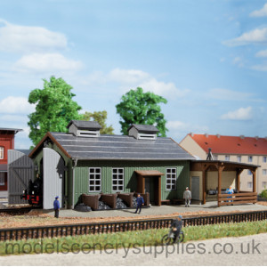 Model railway engine shed for TT