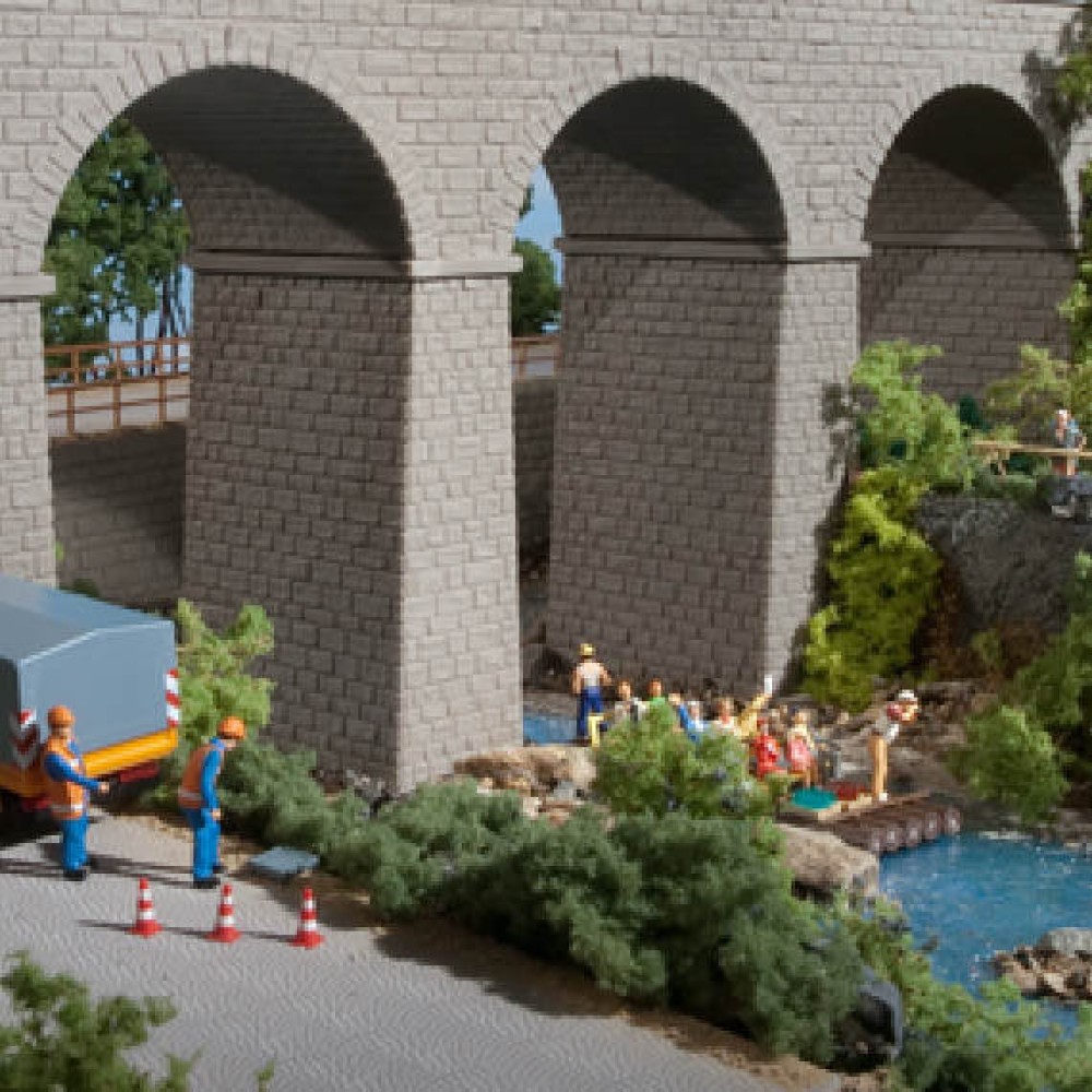 Model railway Stone Bridge Support Pillars OO