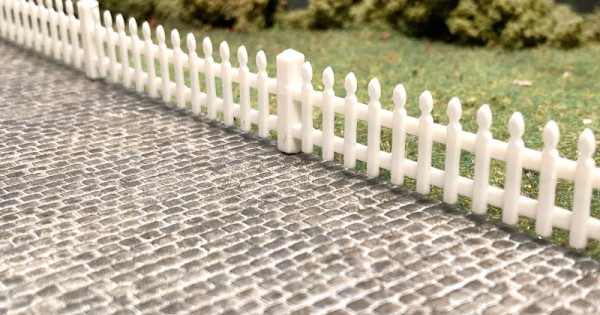 Model railway Picket Fence Kit OO