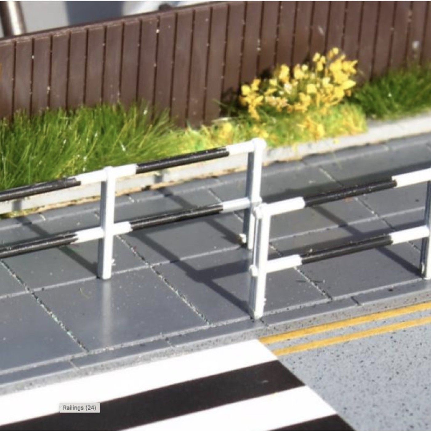 Model railway Railings or Safety Barriers fence OO GM383
