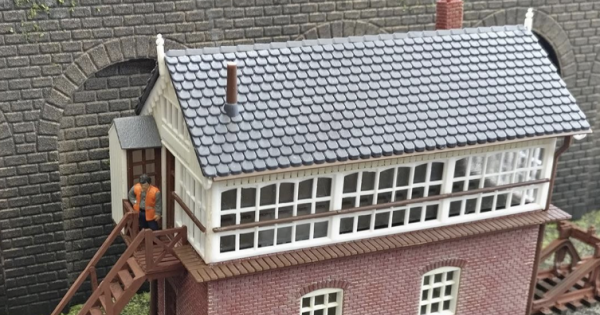 Model TEIGNMOUTH SIGNAL BOX GM481