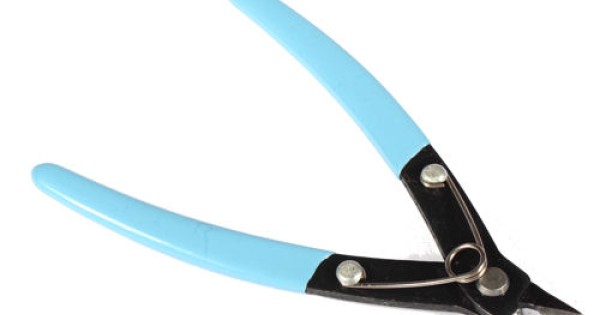 Sprue and Plastic Cutter GM664