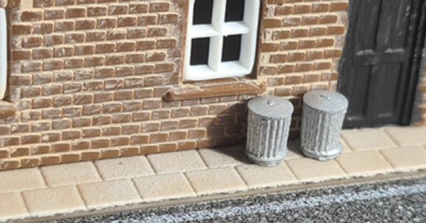 Model Dust Bins for N gauge model railway GMKD84