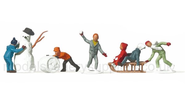 Model Children in the Snow with Snowman and Sledge for OO model railways