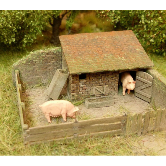 Model railway Pig sty pig house N gauge from Model Scene 96519