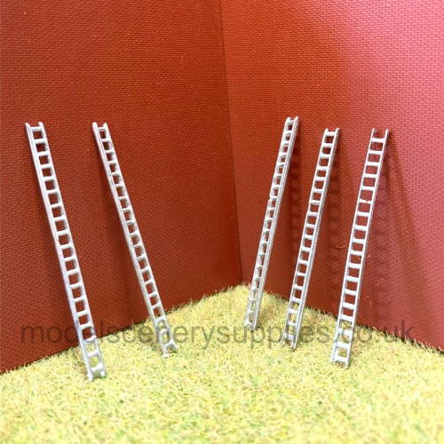 P&D Marsh model railway scenery