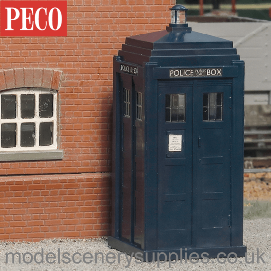 Model Tardis like Police Call Box
