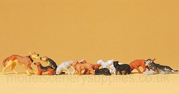 Dogs and cats OO scale