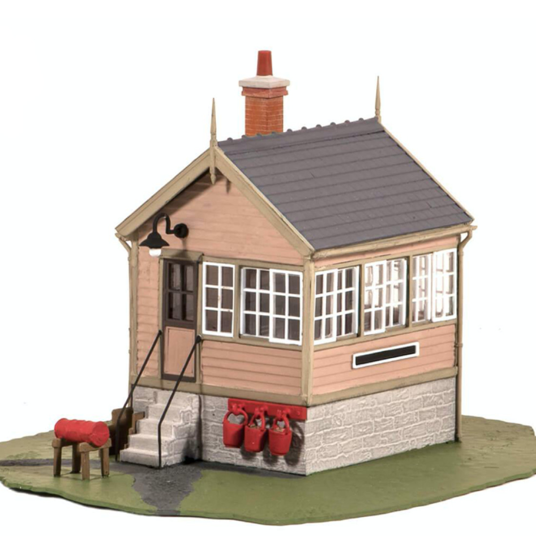Model Signal Box for Platform or ground level Ratio 503 Signal Box OO