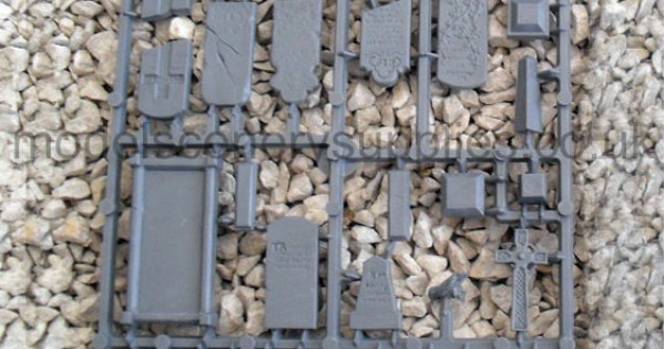 model Grave Stones 28mm