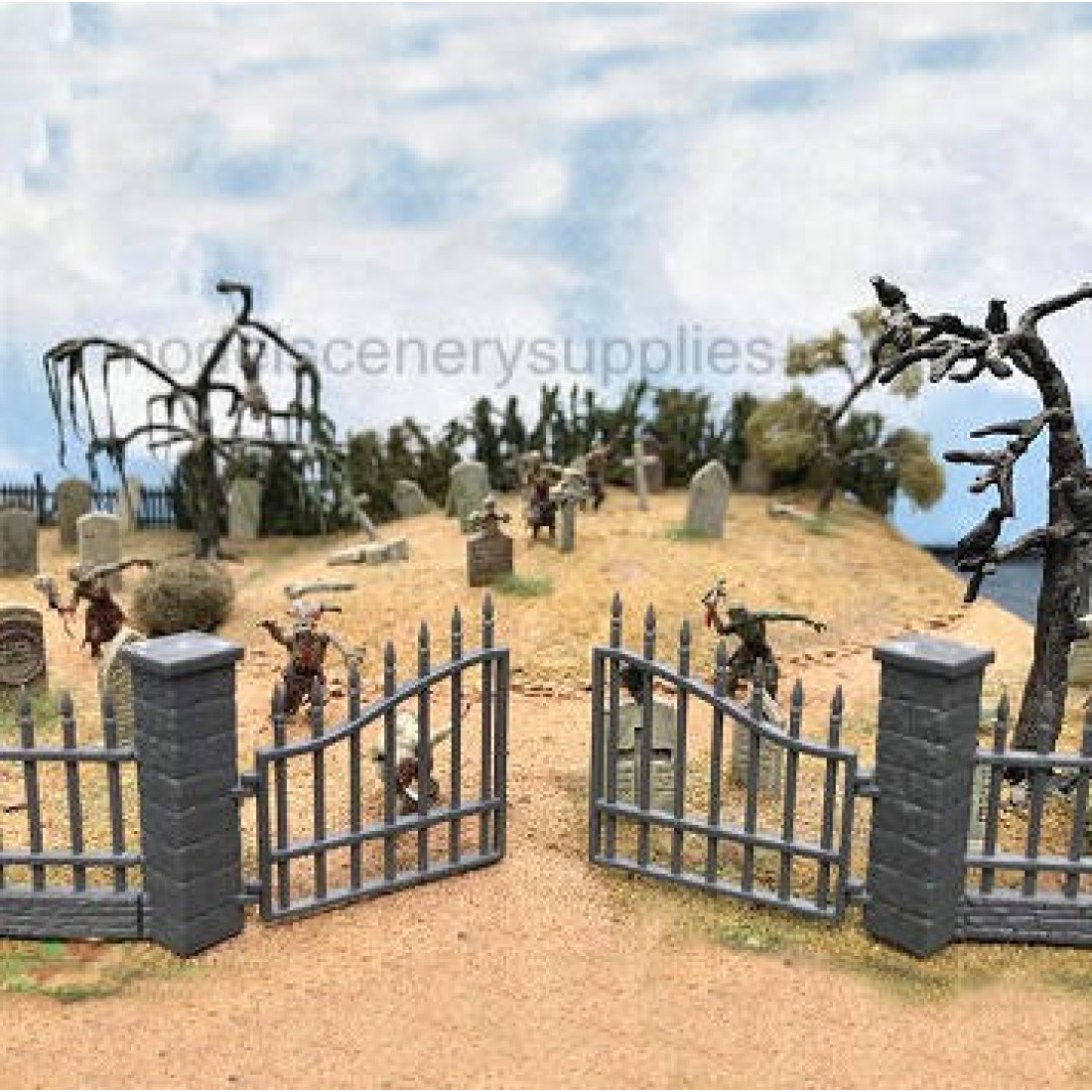 Model Railing Fence with Gates and Posts 28mm