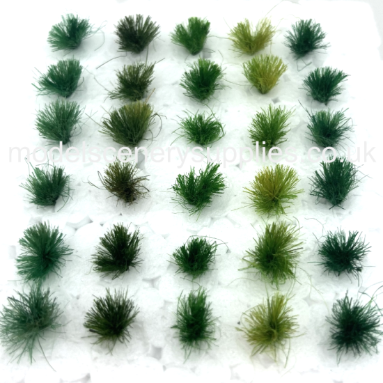 Model Fine Small Grass Tufts Mixed