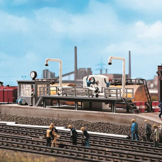 Model railway Fuelling Station Kit OO