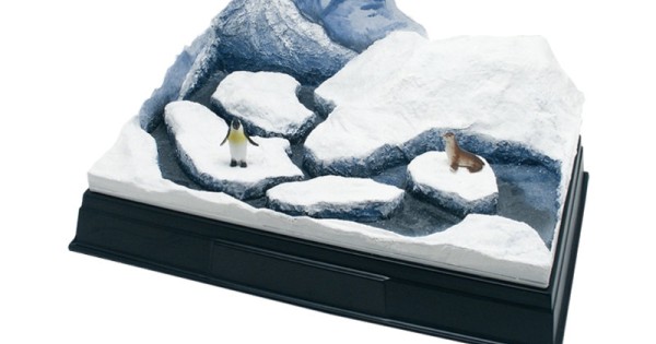 Model Winter and Cold Effects Kit from Woodland Scenics