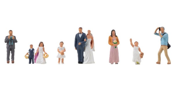 Scale model Railway Wedding Scene, Bride and Groom figures in OO from ...