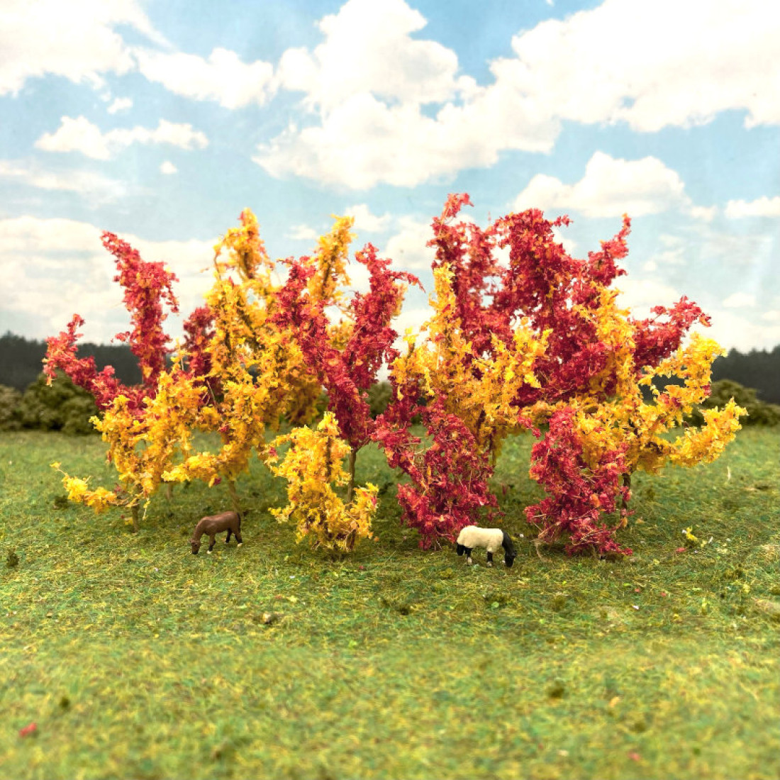 Model N gauge Trees or OO Saplings in Autumn shades