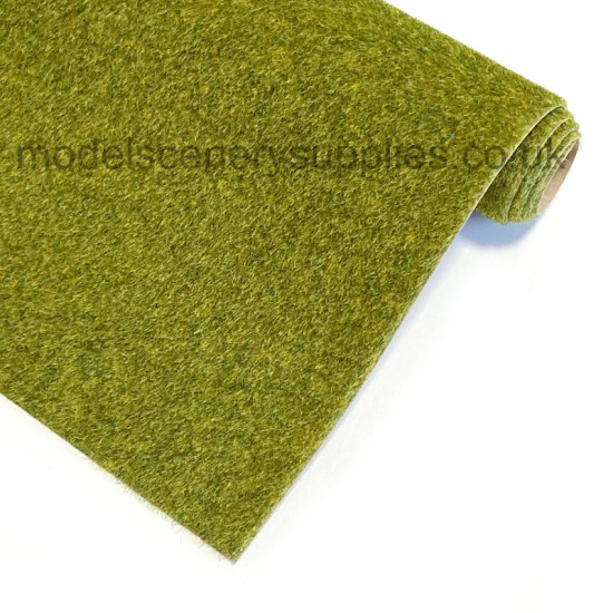 Small Static Grass Mat Meadow Green 2mm