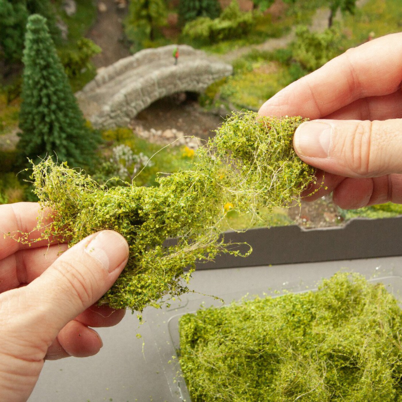 Model Realistic Bushes and Overgrown Hedges with PROFI model Railway ...