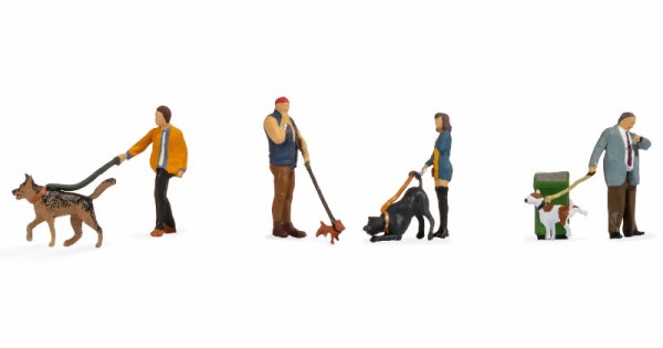 Model Dogs and Dog Walkers TT scale 1:120