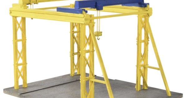 Model Steel Frame Gantry Crane OO Scenecraft 44-0111