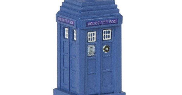 Model Police Box like Tardis used by Doctor Who in N gauge
